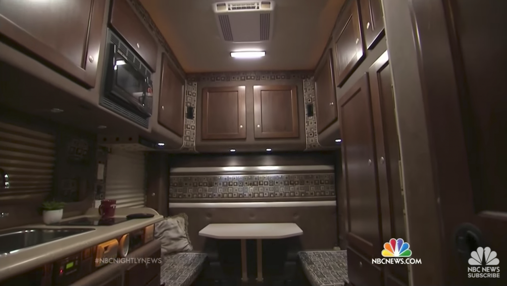 Luxury Big Rigs: Living Life On The Road In Style