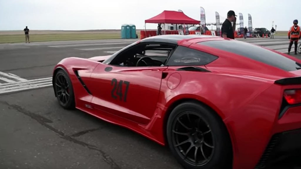 This Modified C7 Has A Staggering Standing Mile Time