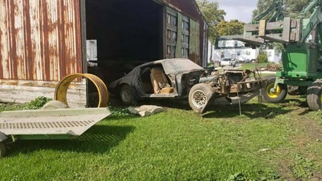 Steve McQueen’s 1979 Trans Am From “The Hunter” Found In Illinois Barn