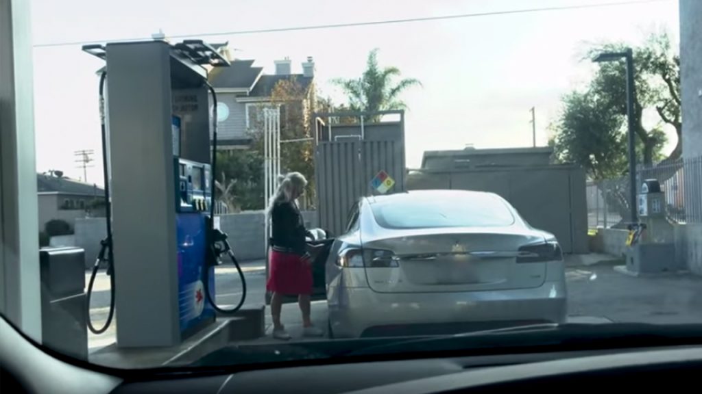 Woman Attempts To Gas Up Her Tesla Model S