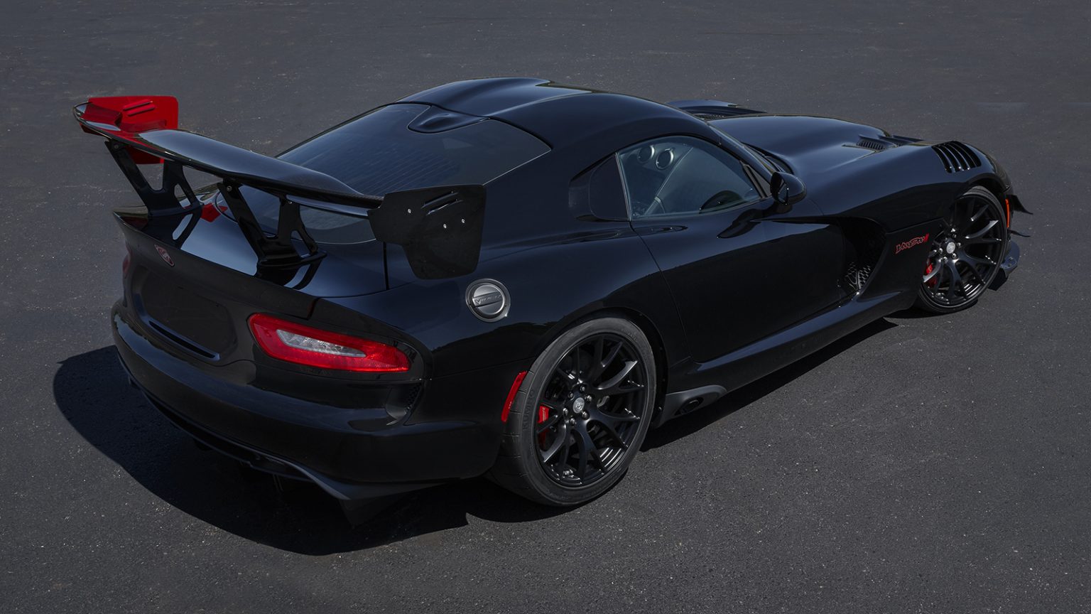 How Did Dodge Sell Two Brand-New Vipers in Q1 2021?