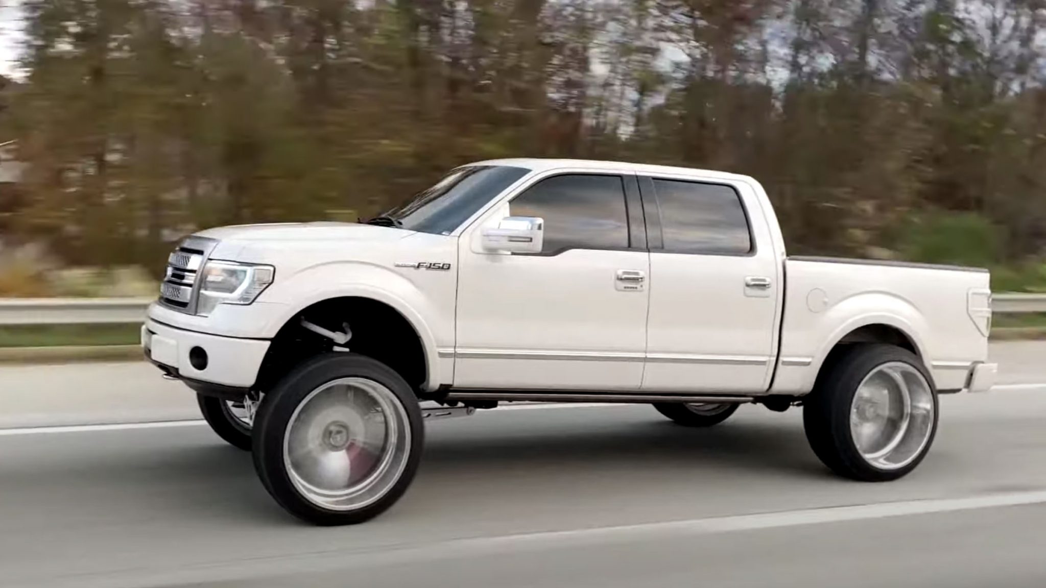 If You Own a Squatted Truck, It’ll Be Illegal Soon