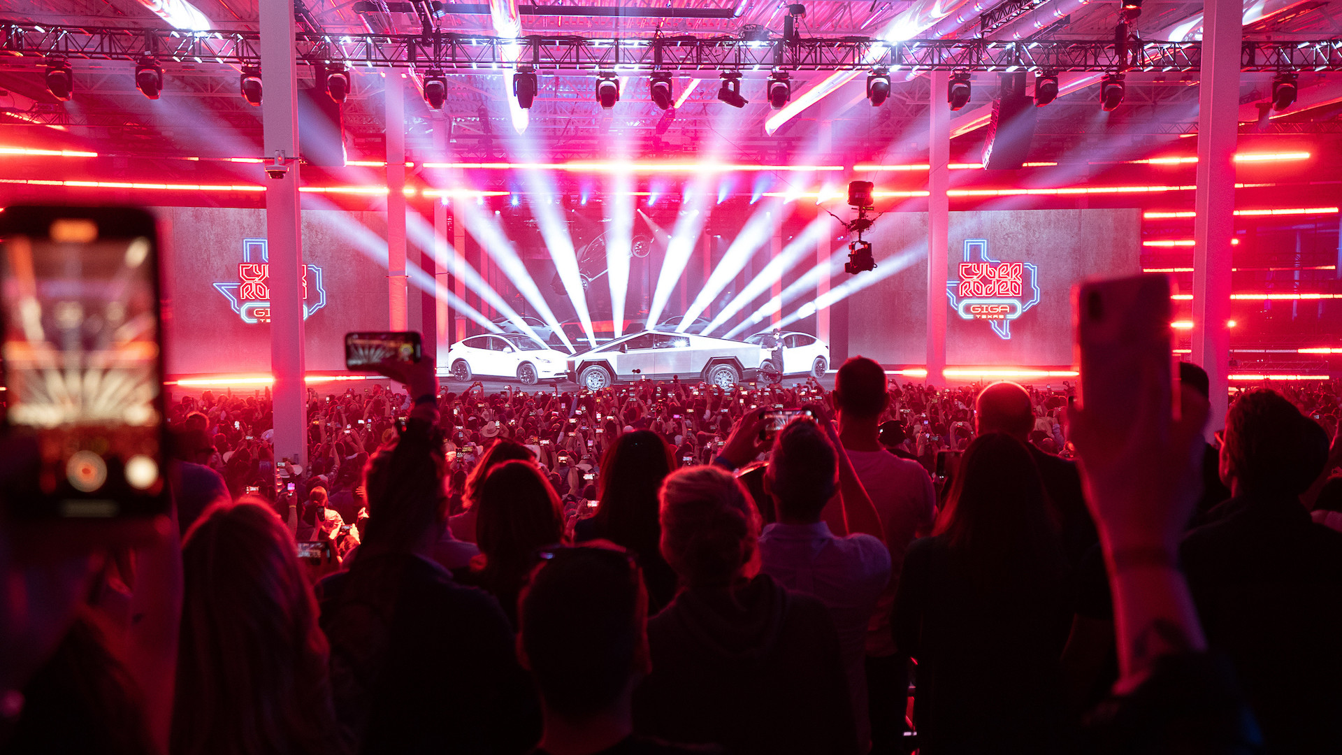 Elon Musk Announces Cybertruck Release, Optimus Robot Production at ...