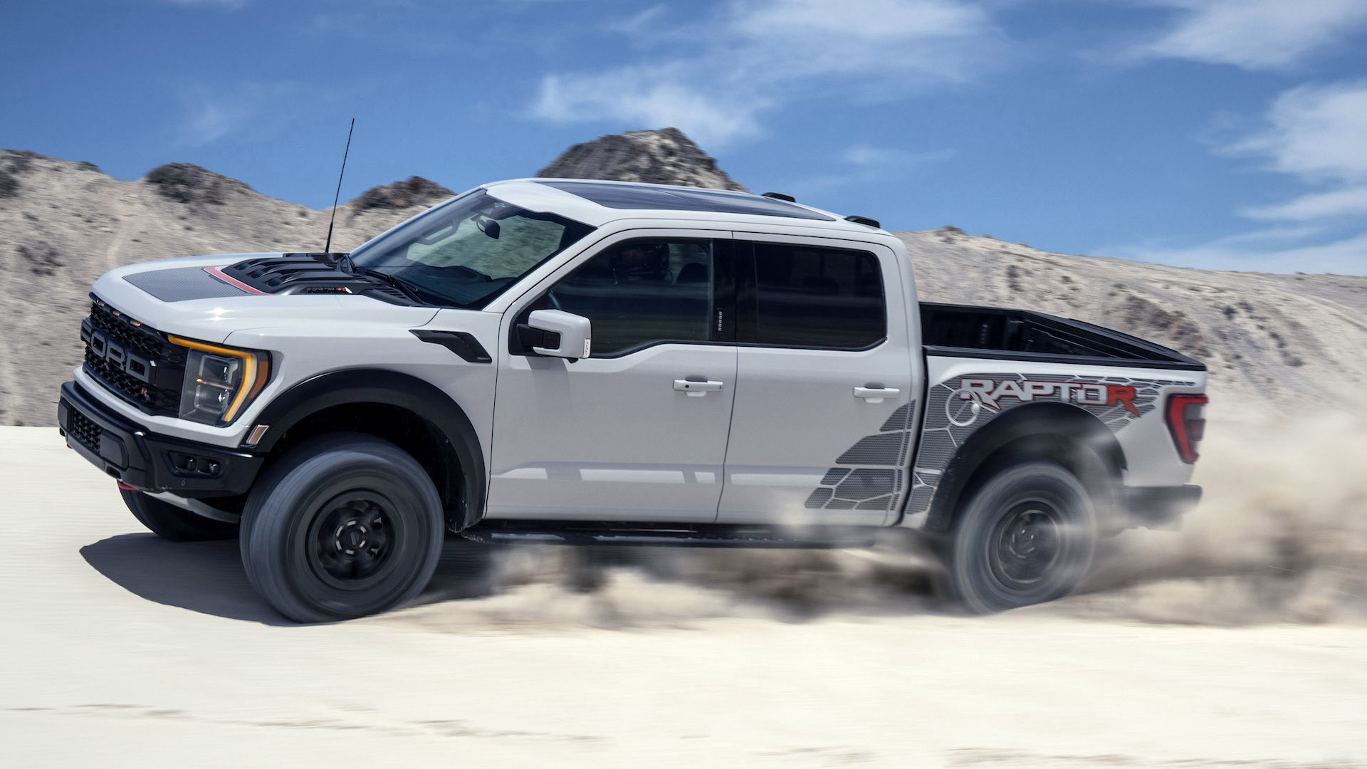 Ford Raptor R Dethrones RAM TRX For Lowest City Fuel Economy