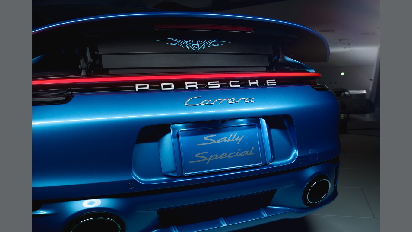 Porsche Designs 911 Sally Special Based on “Cars” Character for Charity