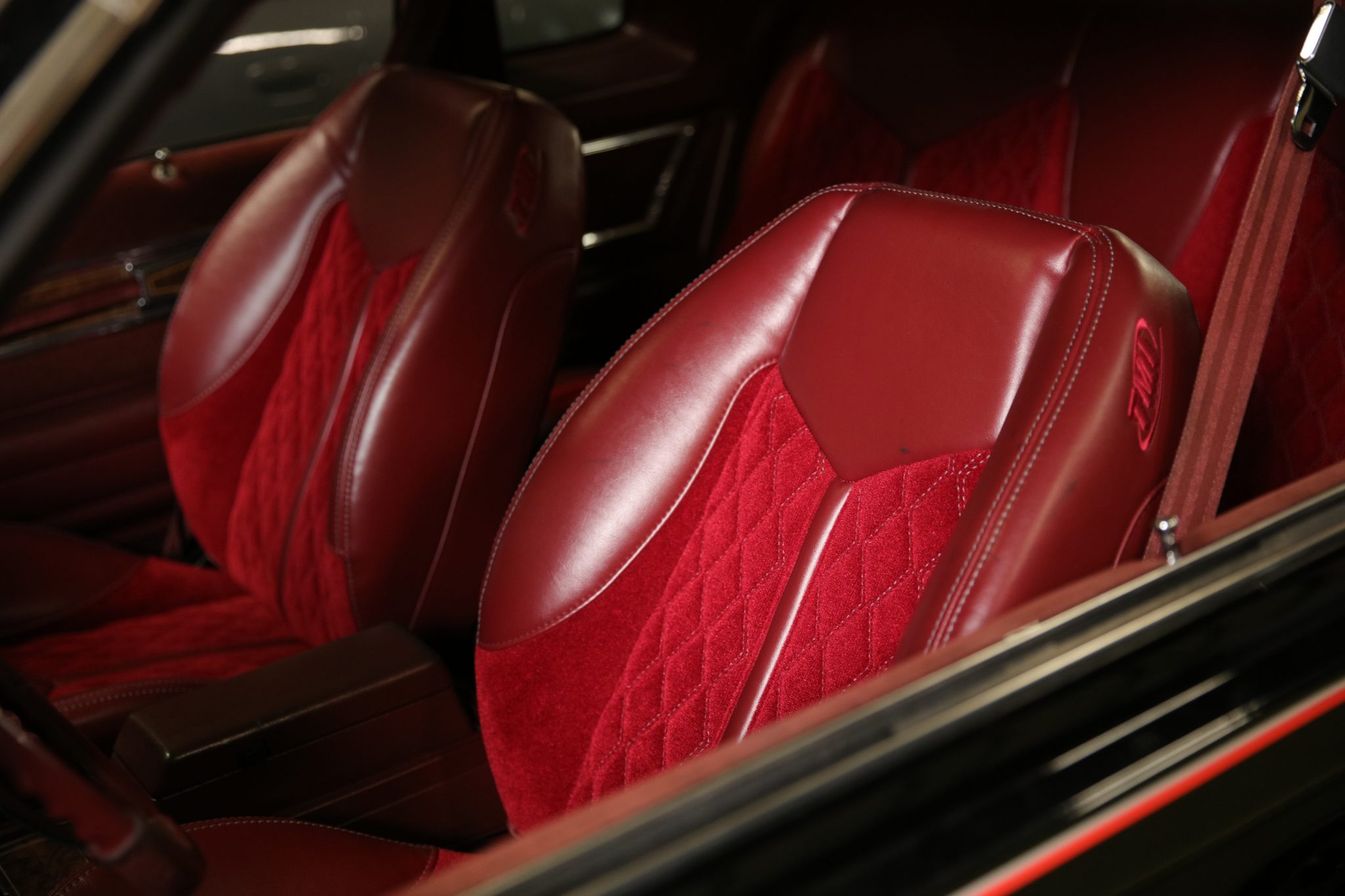 Lightning Rod Hurst Olds : Detroit Muscle