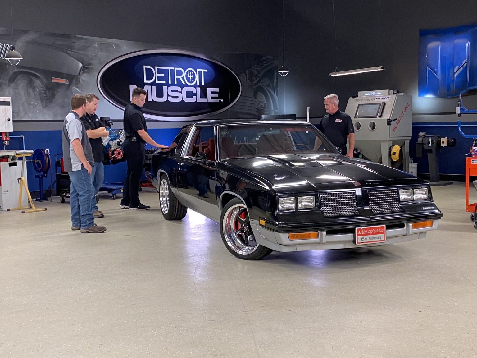 Lightning Rod Hurst Olds : Detroit Muscle