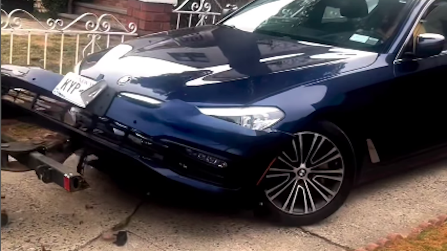 Man Severely Damages His BMW Series 5 In Attempt To Avoid Being Repossessed