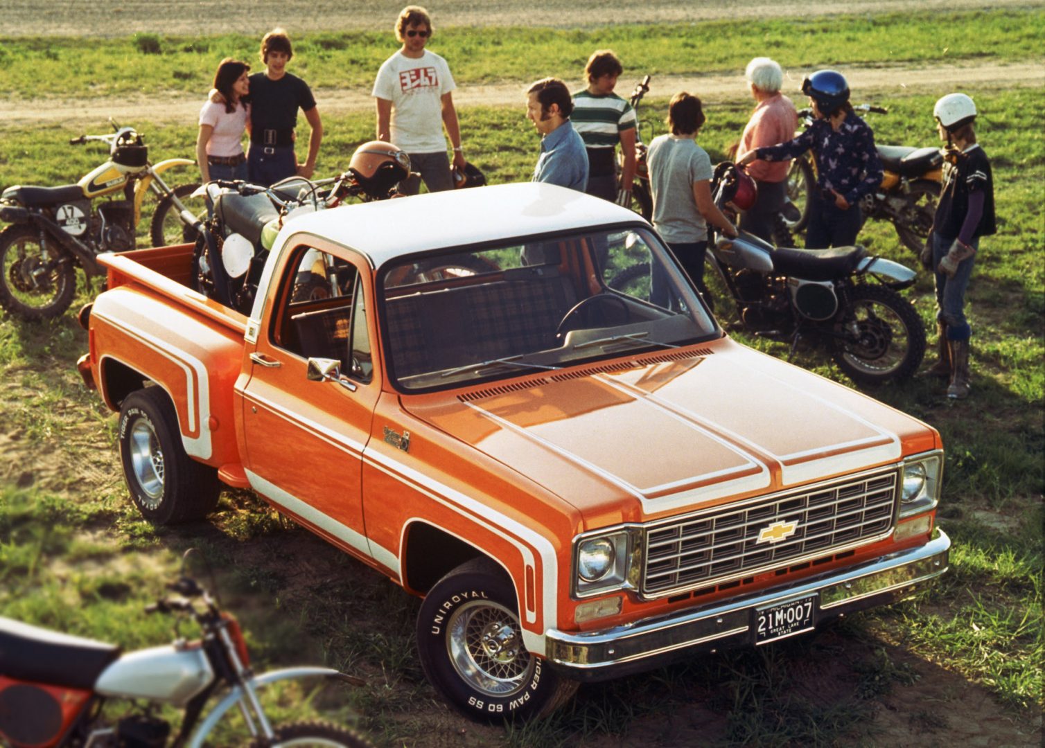 Why is the Chevy Square Body Truck Popular?