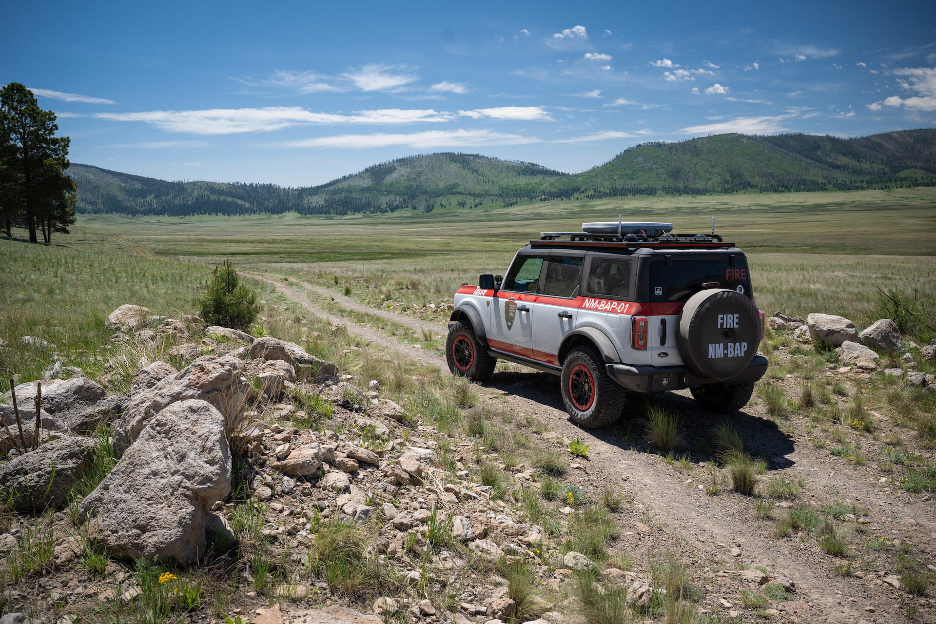 Ford Donates A Firefighting Bronco To Battle Wildfires in National Parks