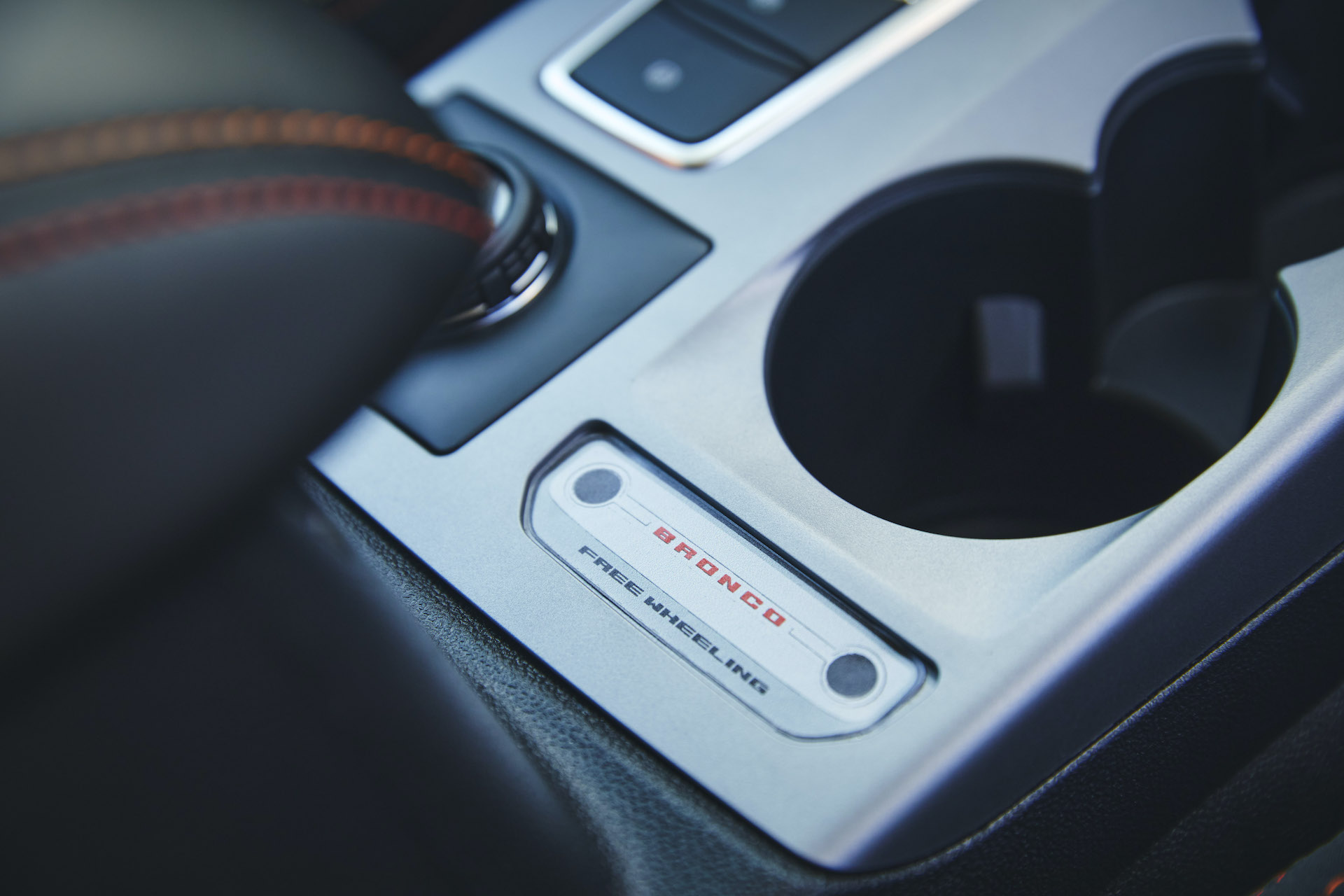 2024 Ford Bronco Sport Gets Extra Groovy in this ’70s Retro Free ...