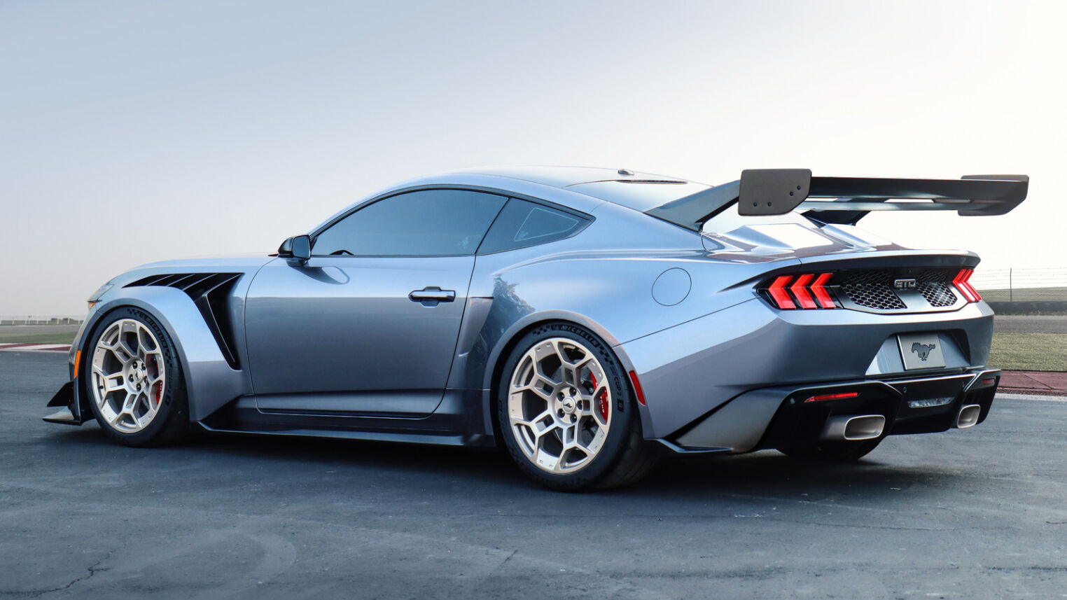Ford Announces the 2025 Mustang GTD; A Street-Legal Race Car with 800 ...